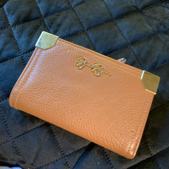 Jessica Simpson | Bags | Wallet | Poshmark